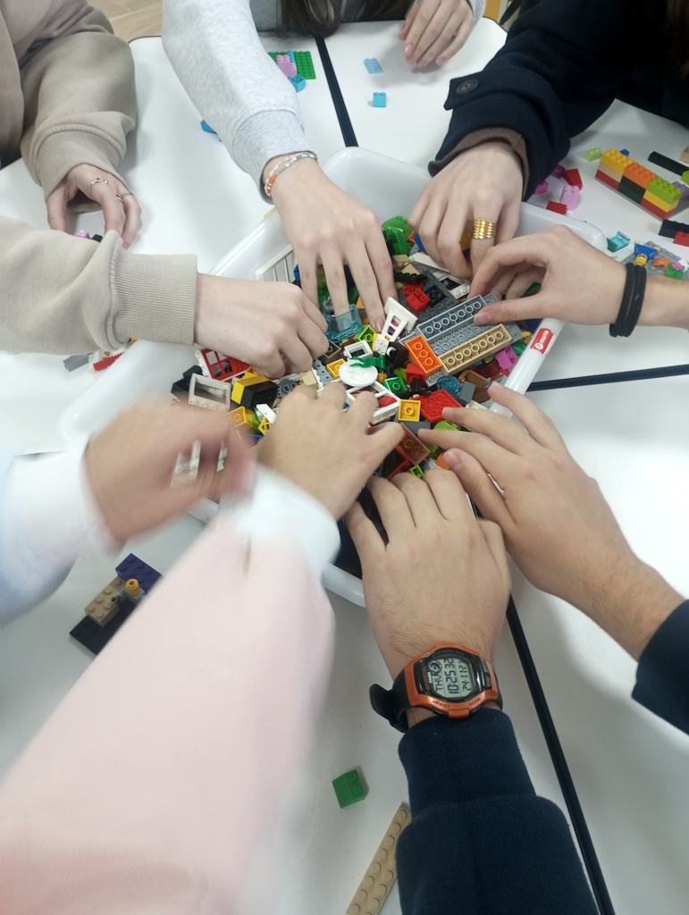 Taller de Lego Serious Play | I.E.S. Juan Carlos I